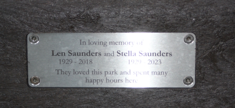 Saunders Len – Beckenham History